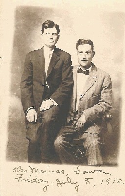 Snappy Shots – Postcard Buzz